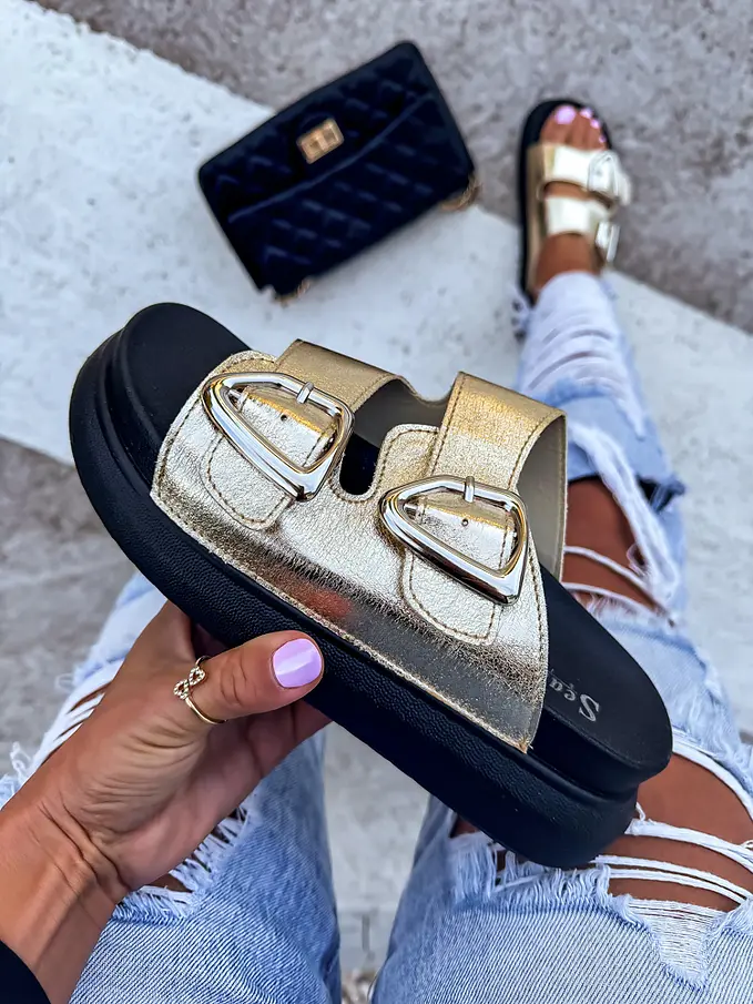 Zlaté dámske šľapky FENNIA | Starstyle.sk